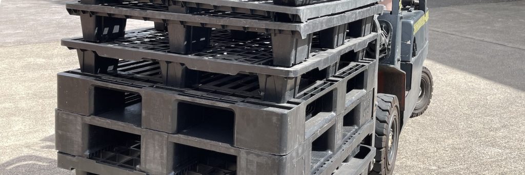 Plastic Pallets - Pallets4Sale